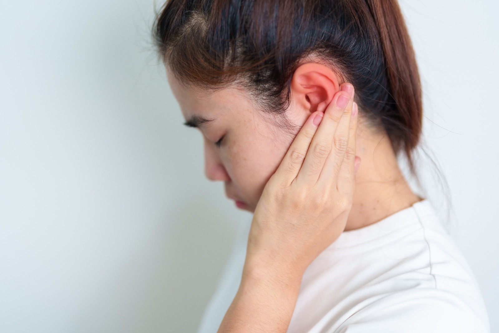 What Causes Earache And How Can You Relieve It?